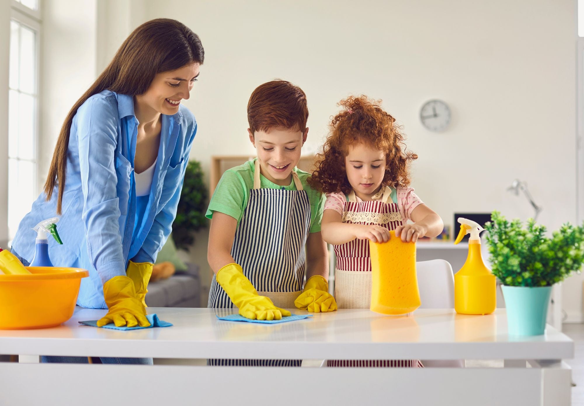 Spring Cleaning with a Twist: Creative Ways to Involve Your Kids – Marika